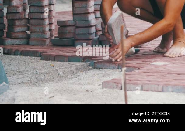 Vertical laying bricklaying bricklayer Stock Videos & Footage - HD and ...