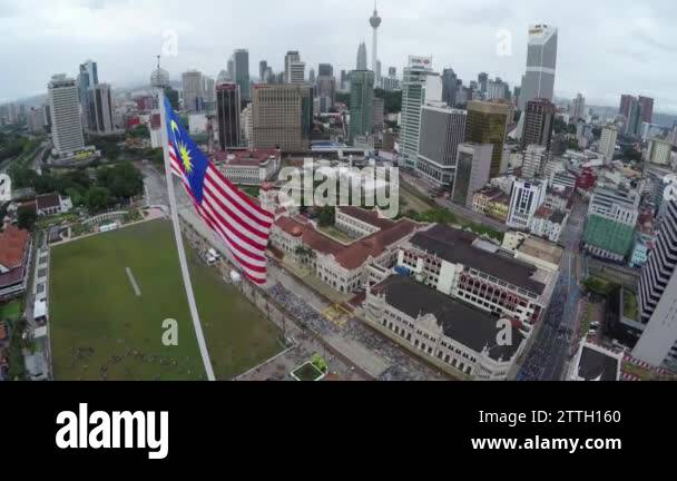 Kuala Lumpur - Malaysia - MERDEKA SQUARE: Malaysian Flag Pole - Moving ...