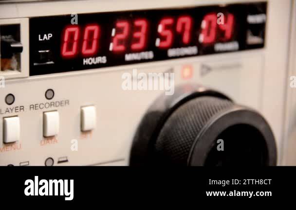 4 u Stock Videos & Footage - HD and 4K Video Clips - Alamy