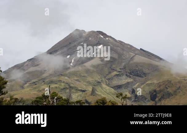 Taranaki Stock Videos & Footage - HD and 4K Video Clips - Alamy