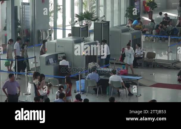 Busy entrance Stock Videos & Footage - HD and 4K Video Clips - Alamy