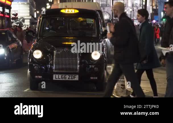 Taxi sign and night and uk Stock Videos & Footage - HD and 4K Video ...
