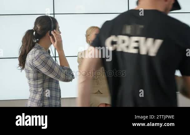 Film set working production crew Stock Videos & Footage - HD and 4K ...