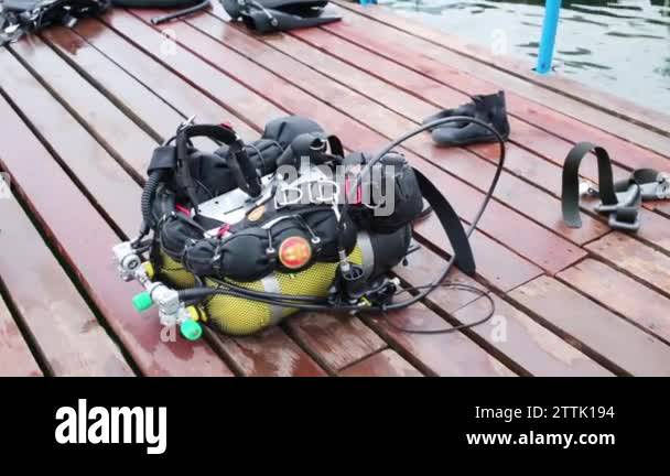 Scuba diving pier Stock Videos & Footage - HD and 4K Video Clips - Alamy