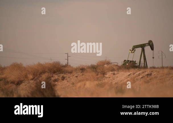 Oil pumper america Stock Videos & Footage - HD and 4K Video Clips - Alamy