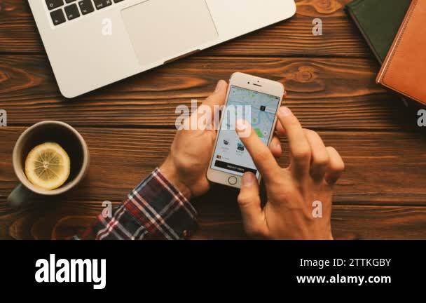 Taxi cab top view Stock Videos & Footage - HD and 4K Video Clips - Alamy