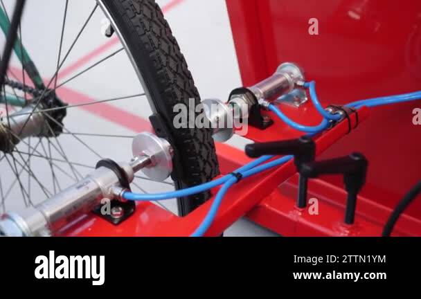 Track bike velodrome Stock Videos & Footage - HD and 4K Video Clips - Alamy