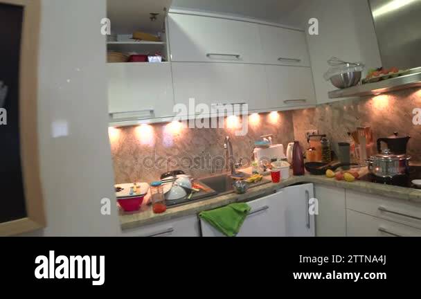 Messy fridge Stock Videos & Footage - HD and 4K Video Clips - Alamy