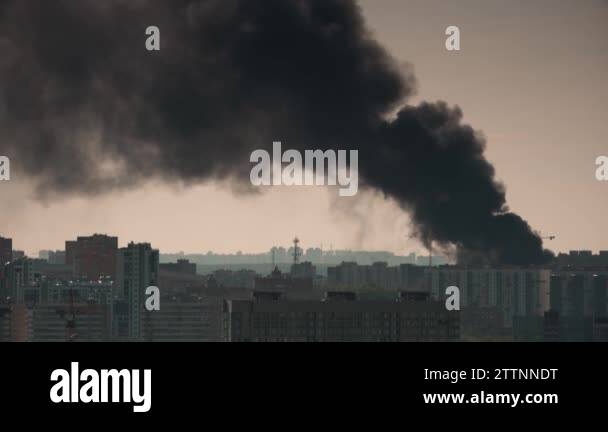 Explosion smoke city Stock Videos & Footage - HD and 4K Video Clips - Alamy