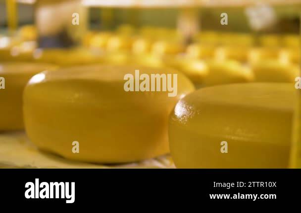 Heads wax Stock Videos & Footage - HD and 4K Video Clips - Alamy