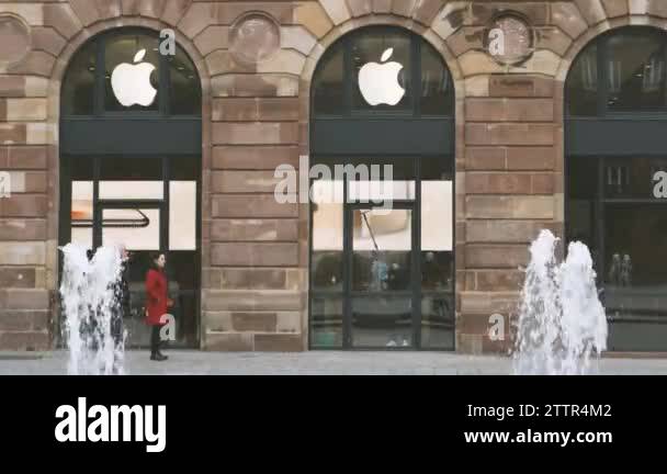 Ancient apple Stock Videos & Footage - HD and 4K Video Clips - Alamy