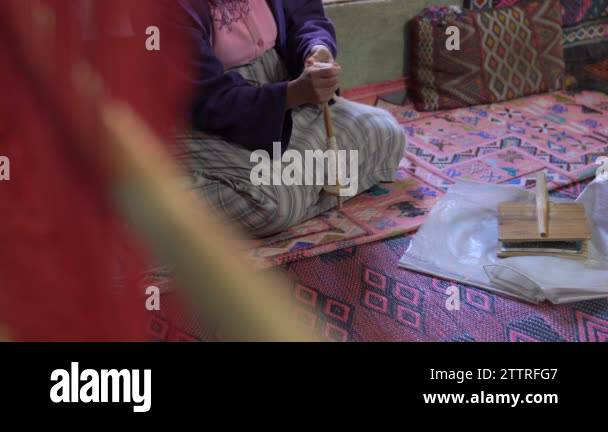 Traditional moroccan loom Stock Videos & Footage - HD and 4K Video ...