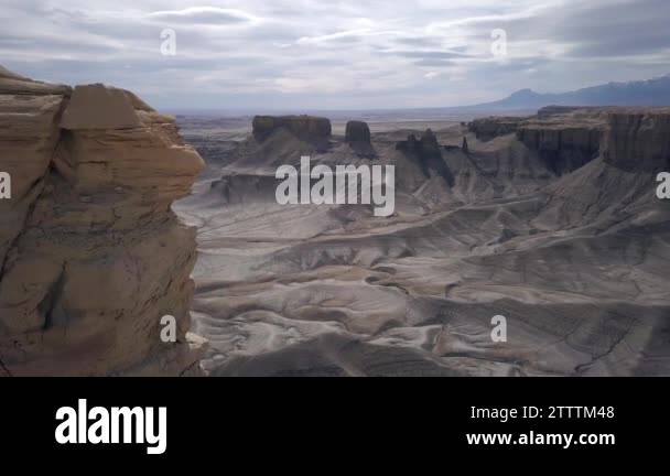 Vista wide open Stock Videos & Footage - HD and 4K Video Clips - Alamy