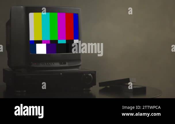 Test signals Stock Videos & Footage - HD and 4K Video Clips - Alamy