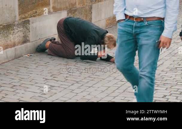 Poor illumination Stock Videos & Footage - HD and 4K Video Clips - Alamy