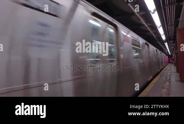 Manhattan subway platform Stock Videos & Footage - HD and 4K Video ...
