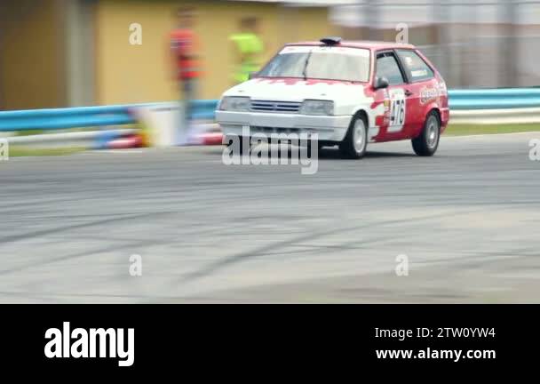 Race cars turning Stock Videos & Footage - HD and 4K Video Clips - Alamy