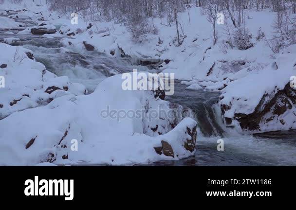 Freezing flow Stock Videos & Footage - HD and 4K Video Clips - Alamy