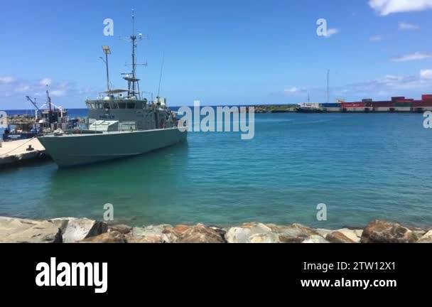 Te Kukupa patrol boat.It's one of 22 patrol boats built by Australia ...