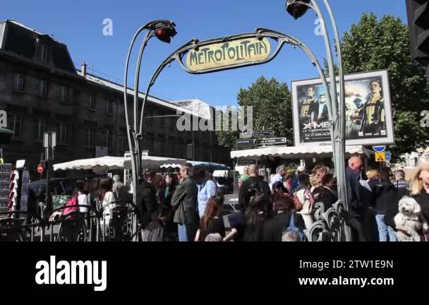 Metro sign Stock Videos & Footage - HD and 4K Video Clips - Alamy