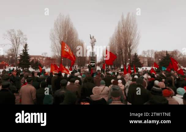 Early soviet flags Stock Videos & Footage - HD and 4K Video Clips - Alamy