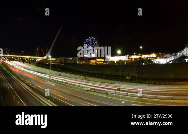 Ferris wheel and Highway at Odaiba in Tokyo Night lapse 4K / Its a city ...