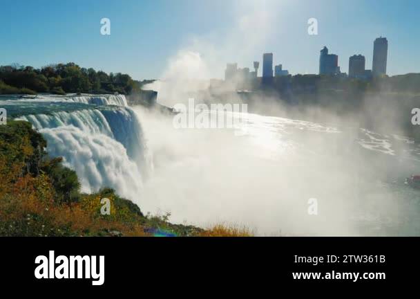 The famous waterfall Niagara Falls, a popular spot among tourists from ...