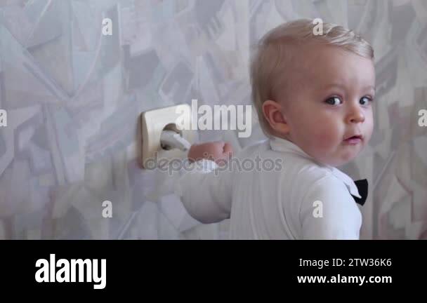 Plug socket face Stock Videos & Footage - HD and 4K Video Clips - Alamy