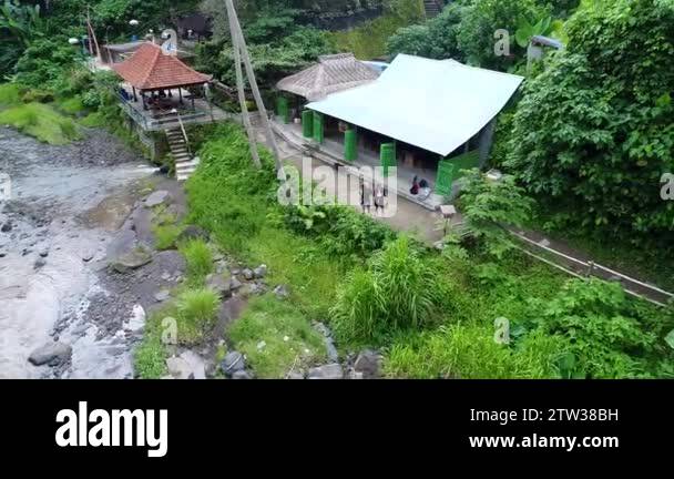 Waving goodbye back view Stock Videos & Footage - HD and 4K Video Clips ...