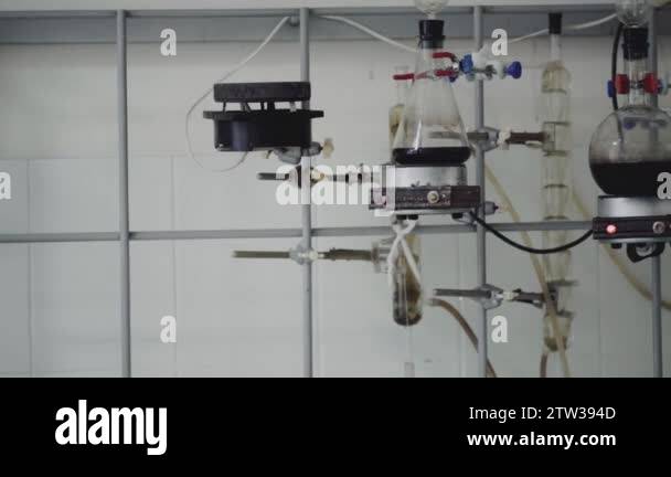 Laboratory process Stock Videos & Footage - HD and 4K Video Clips - Alamy
