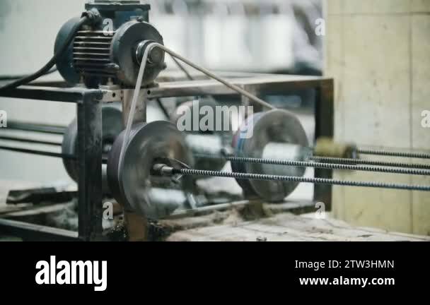 Working mechanism - producing of fiberglass reinforcement for ...