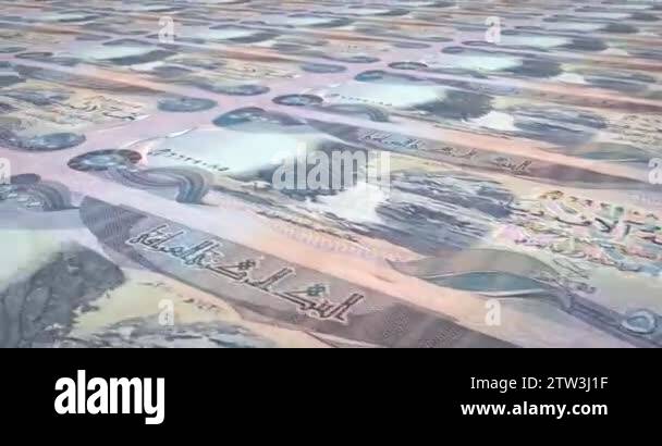 Banknotes of five thousand dinars iraq rolling, cash money, loop Stock ...
