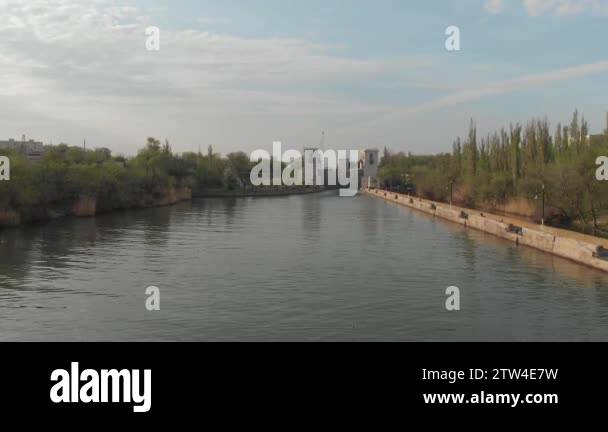 Channel one russia Stock Videos & Footage - HD and 4K Video Clips - Alamy