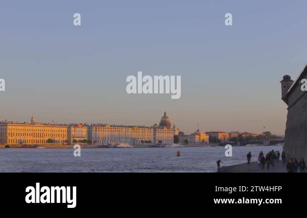 Cold beach weather Stock Videos & Footage - HD and 4K Video Clips - Alamy