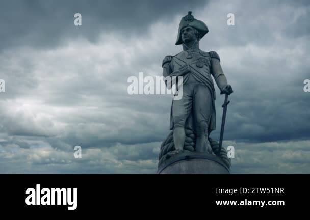 Nelson statue on column Stock Videos & Footage - HD and 4K Video Clips ...