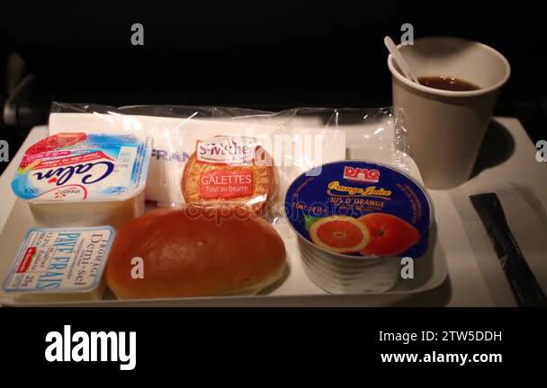 France lunch tray Stock Videos & Footage - HD and 4K Video Clips - Alamy