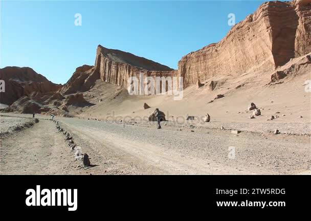 Amphitheater valley Stock Videos & Footage - HD and 4K Video Clips - Alamy