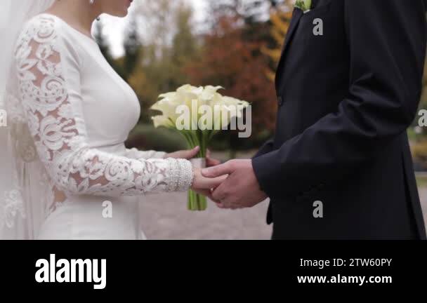 Stylish couple in wedding clothes spand time togethe in their wedding ...