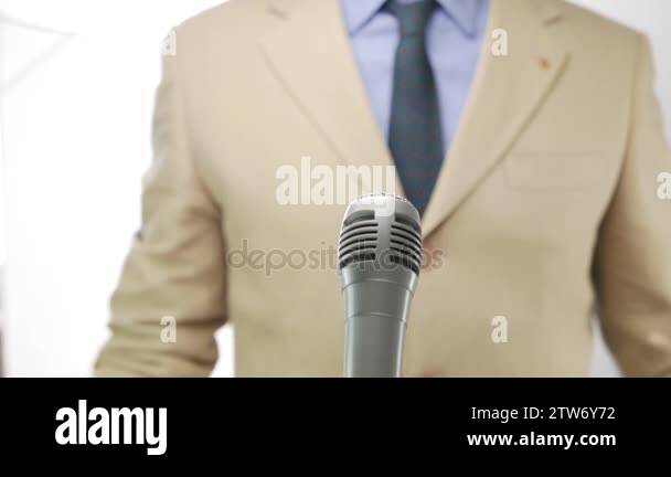 White man speaking Stock Videos & Footage - HD and 4K Video Clips - Alamy
