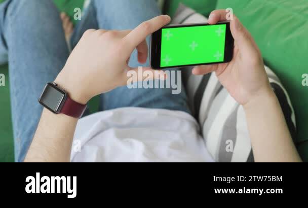 Mobile phone horizontal green screen Stock Videos & Footage - HD and 4K Video Clips - Alamy