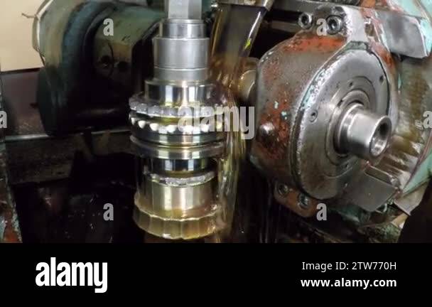 Toothed wheel Stock Videos & Footage - HD and 4K Video Clips - Alamy