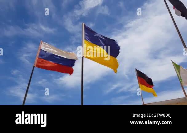 Different flags flying Stock Videos & Footage - HD and 4K Video Clips ...