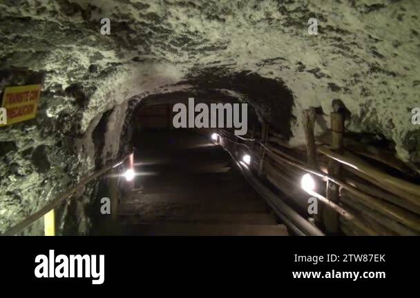Mines, Mineshafts, Tunnels, Caves, Caverns Stock Video Footage - Alamy