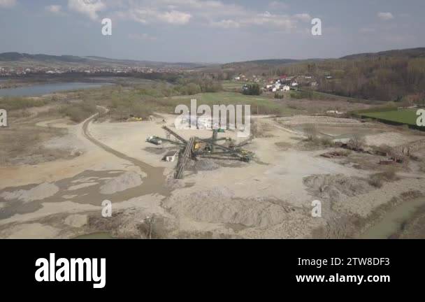 Extraction, washing, sorting and distraction of river gravel. Mining ...