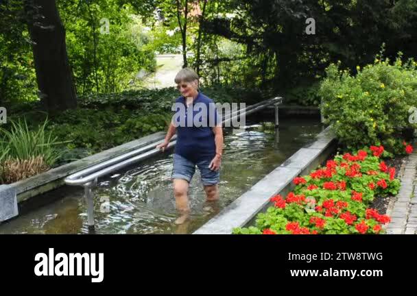Water bath method Stock Videos & Footage - HD and 4K Video Clips - Alamy
