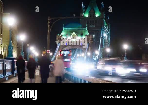 Moving bus trails Stock Videos & Footage - HD and 4K Video Clips - Alamy