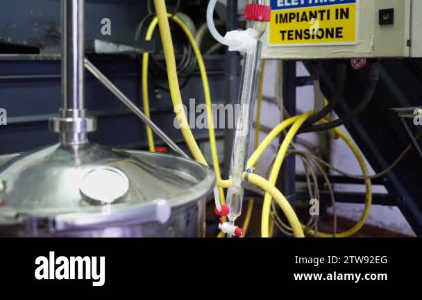 Production of perfume essences by steam distillation in distillation ...