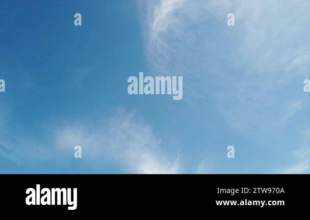 Cirrus uncinus cloud formation Stock Videos & Footage - HD and 4K Video ...