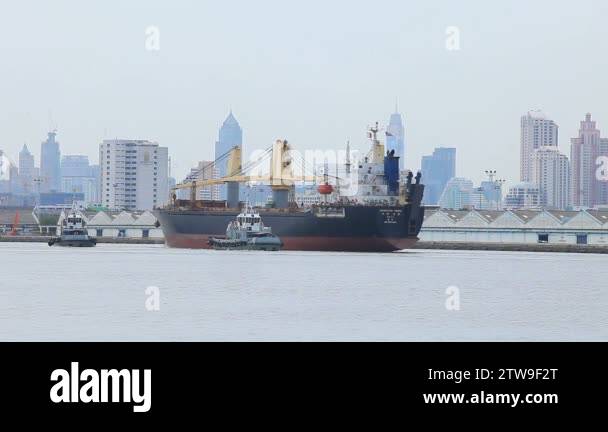 Container ship approaching port Stock Videos & Footage - HD and 4K ...