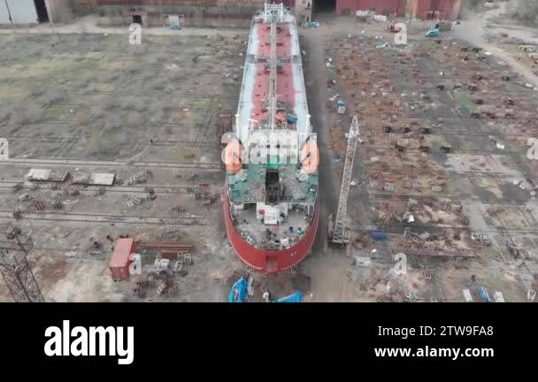 Ships paint Stock Videos & Footage - HD and 4K Video Clips - Alamy